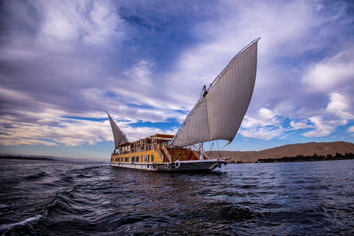 Dahabiya Nile Cruises, Luxury Dahabiya Sail Boat, Private Dahabiya Booking