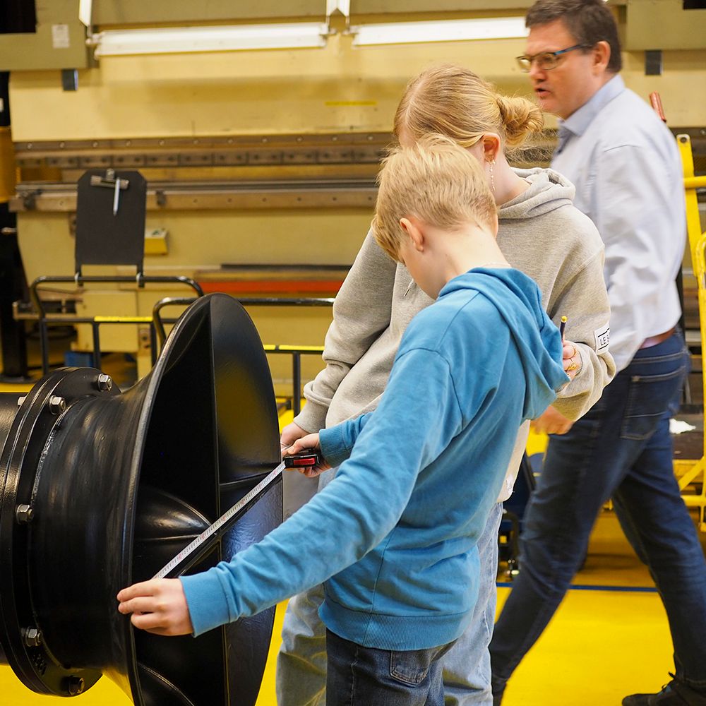 Real life mathematics teach students how school knowledge can be used ...