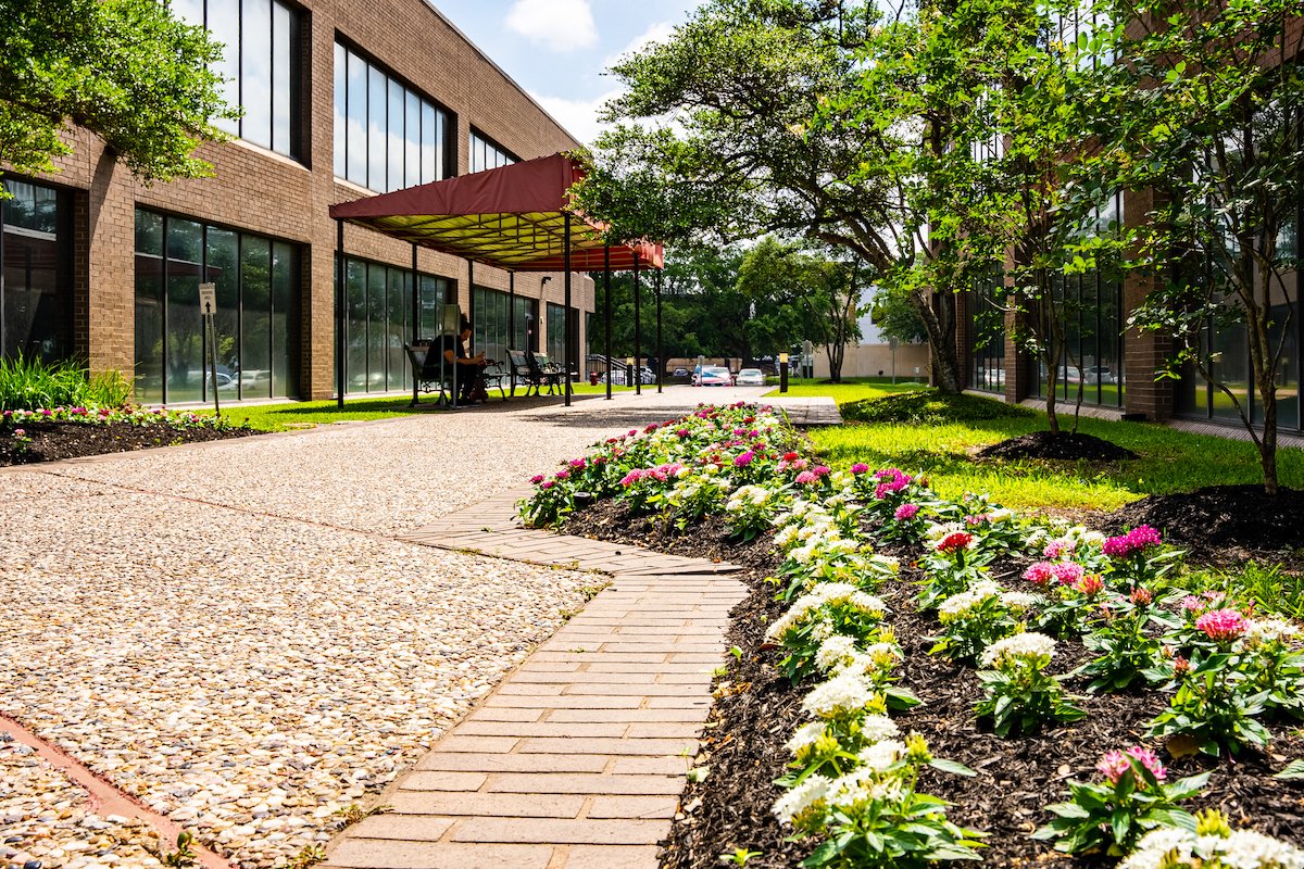 Harwin Plaza | Houston, Texas