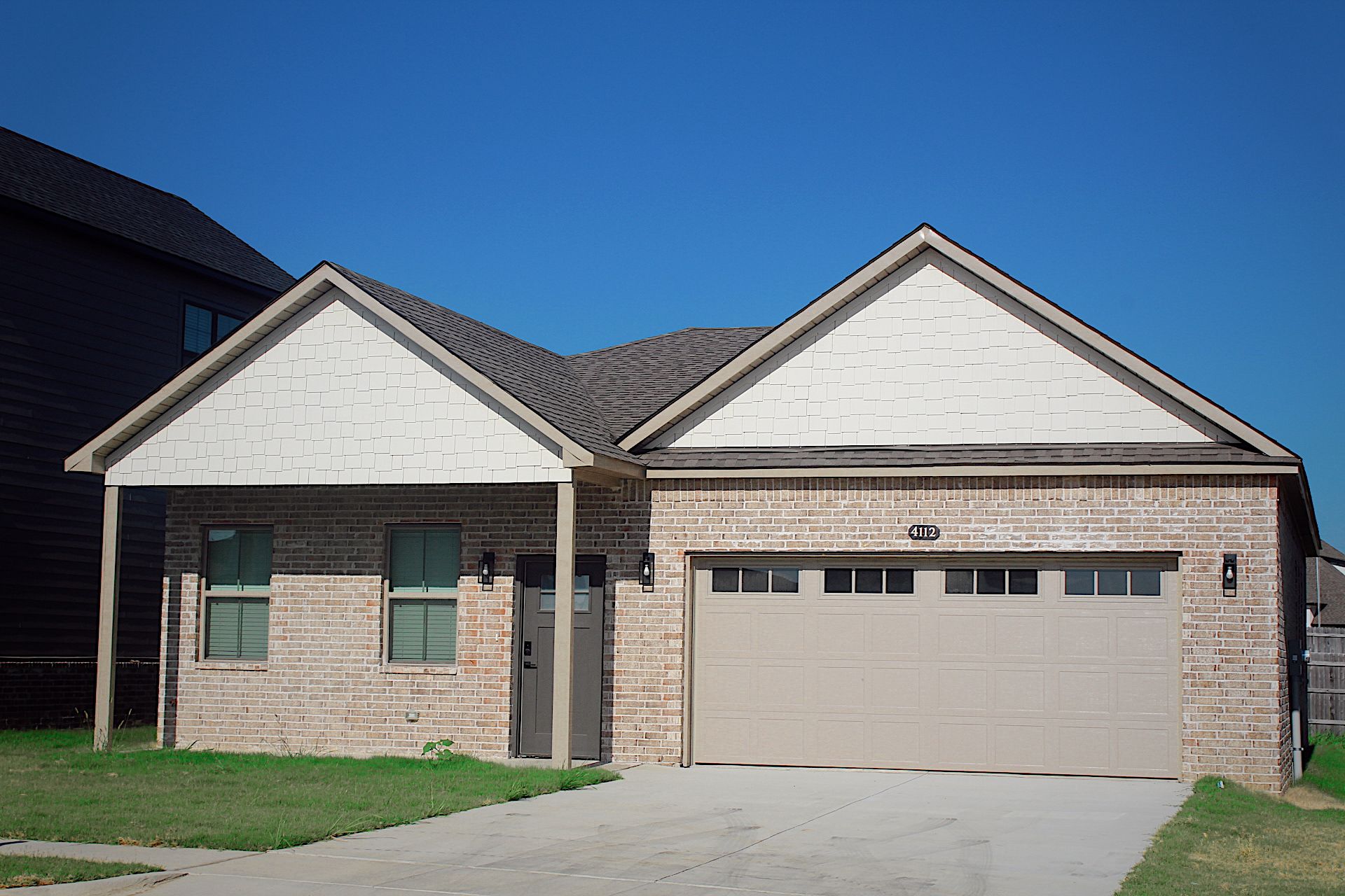 Details | Flyway Crossing | Cottages for Rent in Broken Arrow, OK