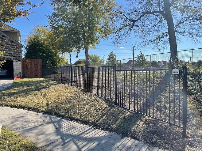 New Fences - Steel | Frisco Fence