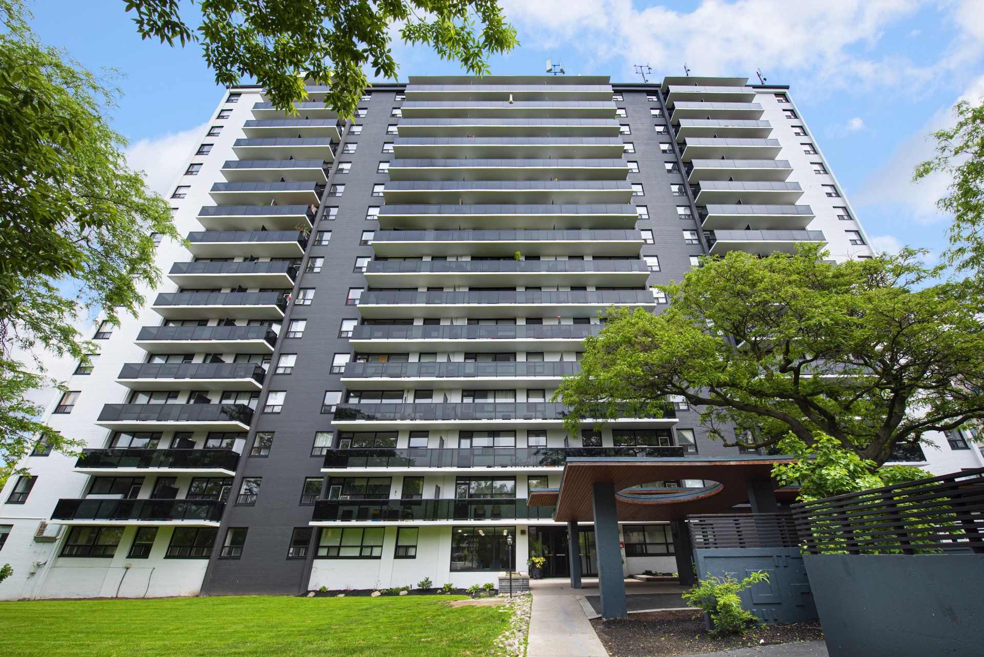 Kingston Road Village Apartments for Rent