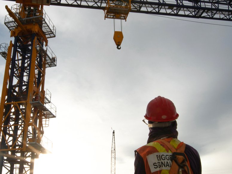 Qualified Rigger & Signal Person - Weatherford Crane