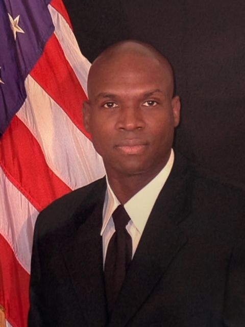 Mr. Ricky Dacarus Sanders Sr.