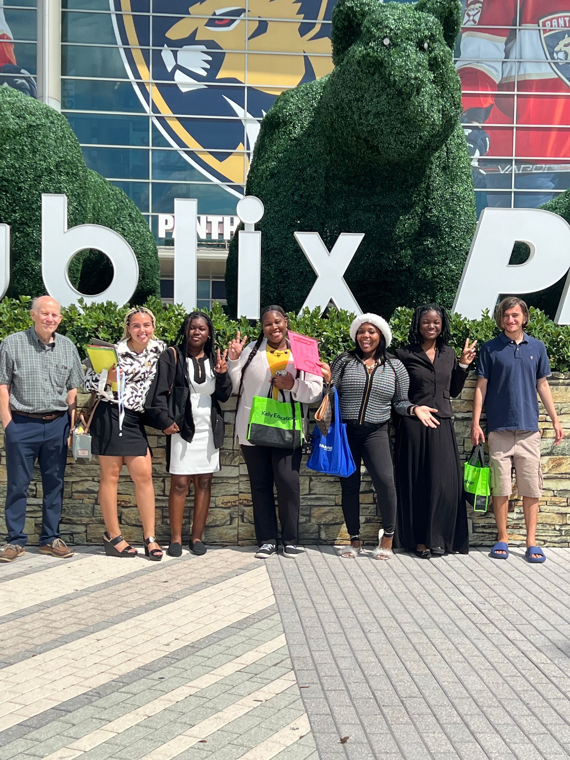 How We Help | Covenant House Florida