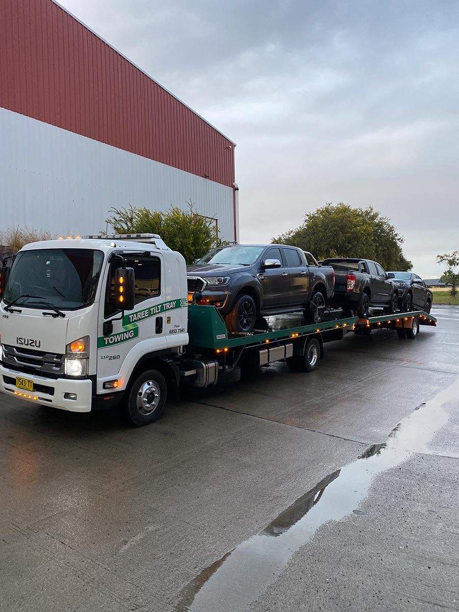 Towing in Tuncurry | Taree Tilt Tray Towing