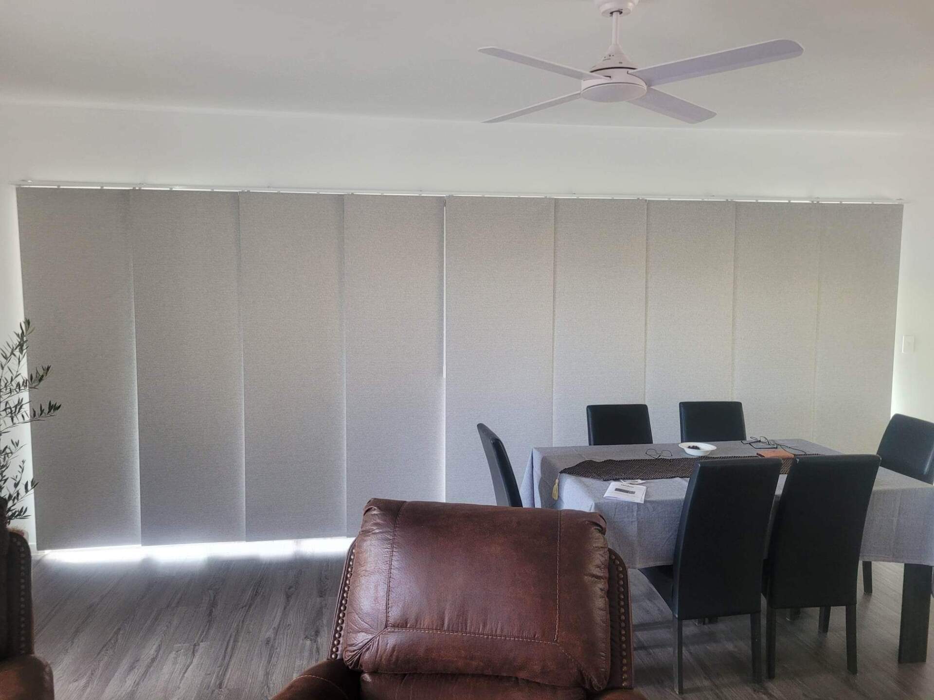 Blind Installations in Tweed Heads | Advanced Blind & Curtain Cleaning ...