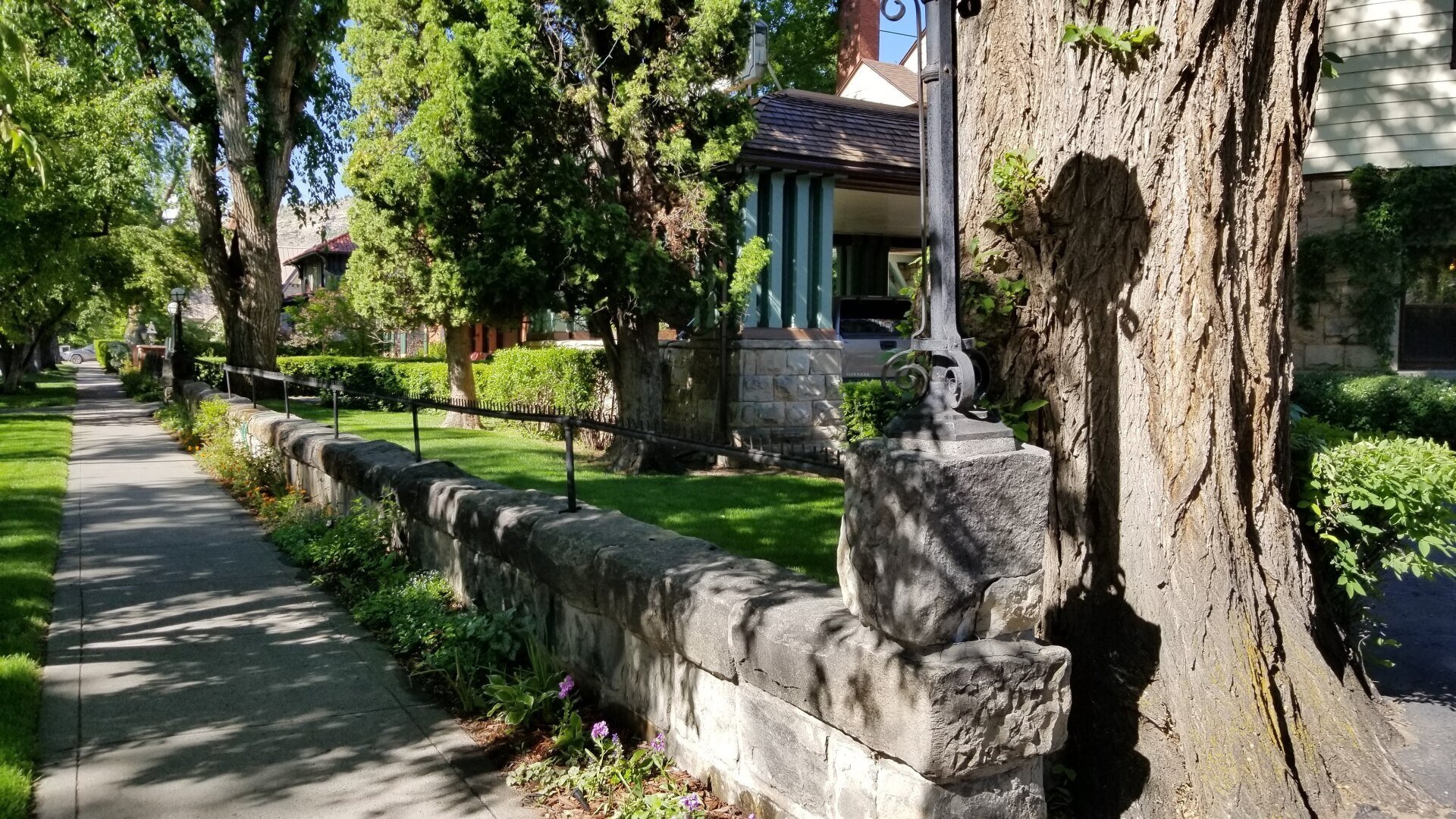 About Us | Hood Mortuary