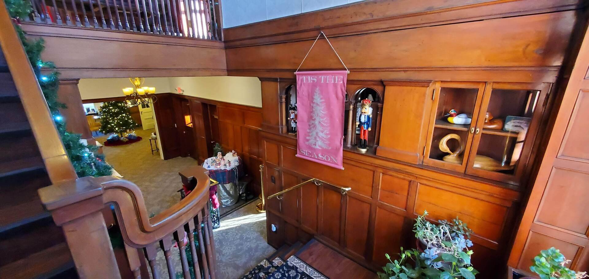 About Us | Hood Mortuary