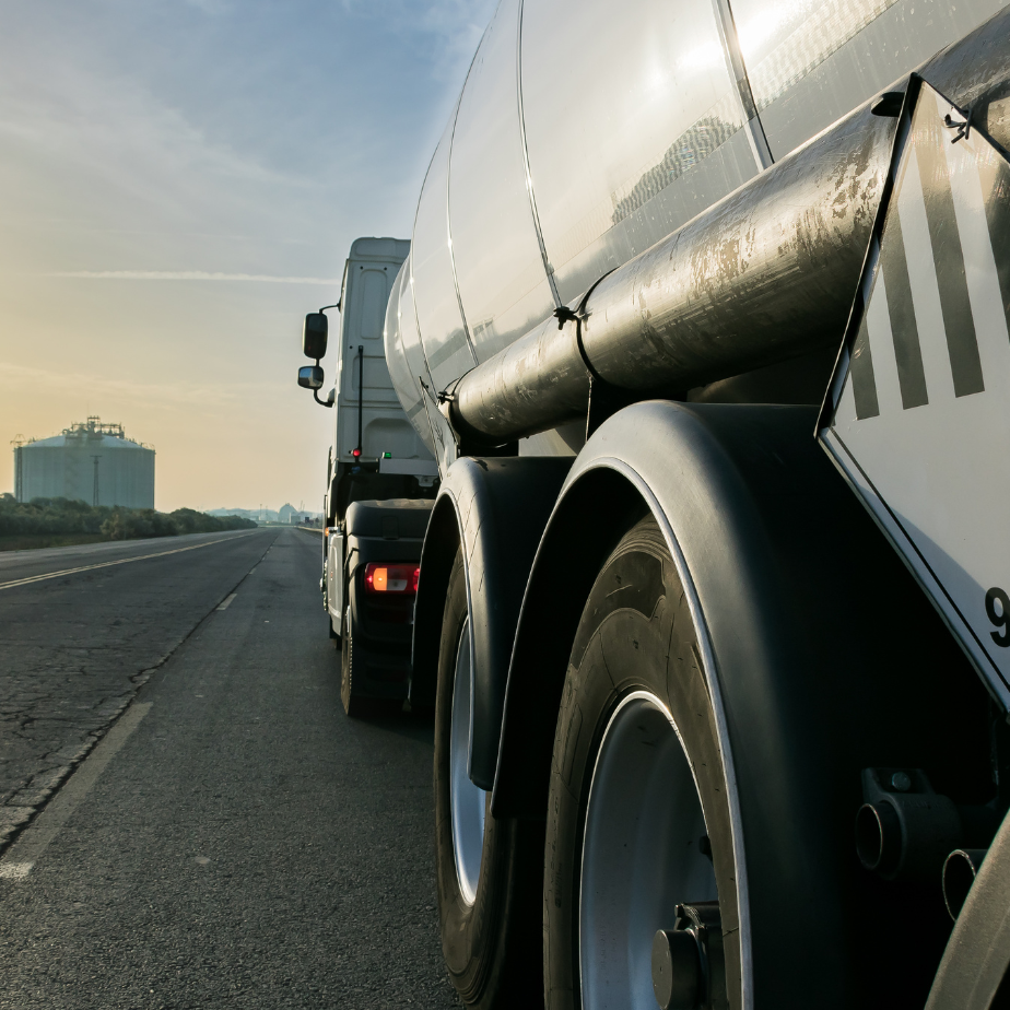 Oil Transport | St. Louis, MO | Fuel Delivery | Illinois