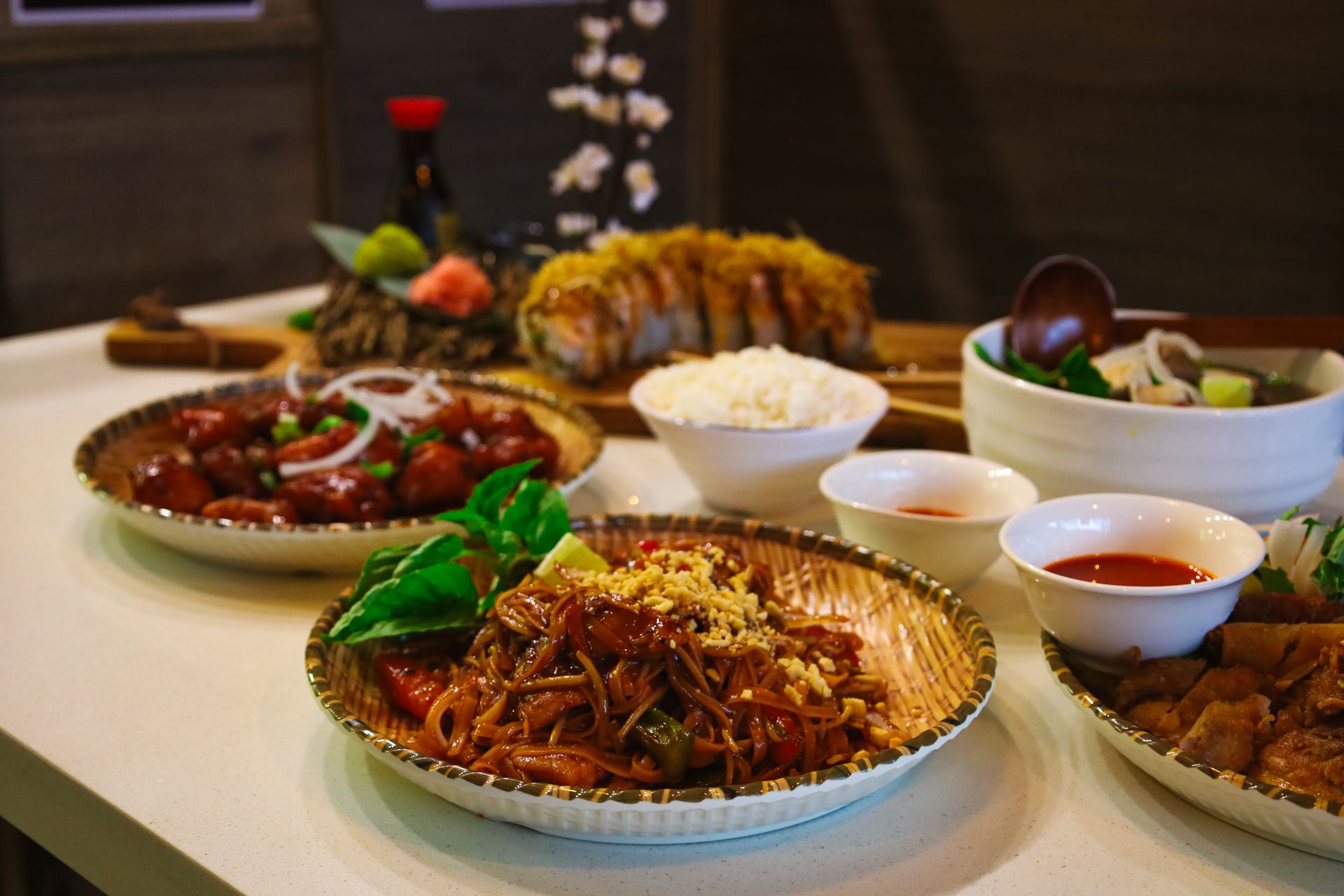 HOME [www.chopstics.ca]