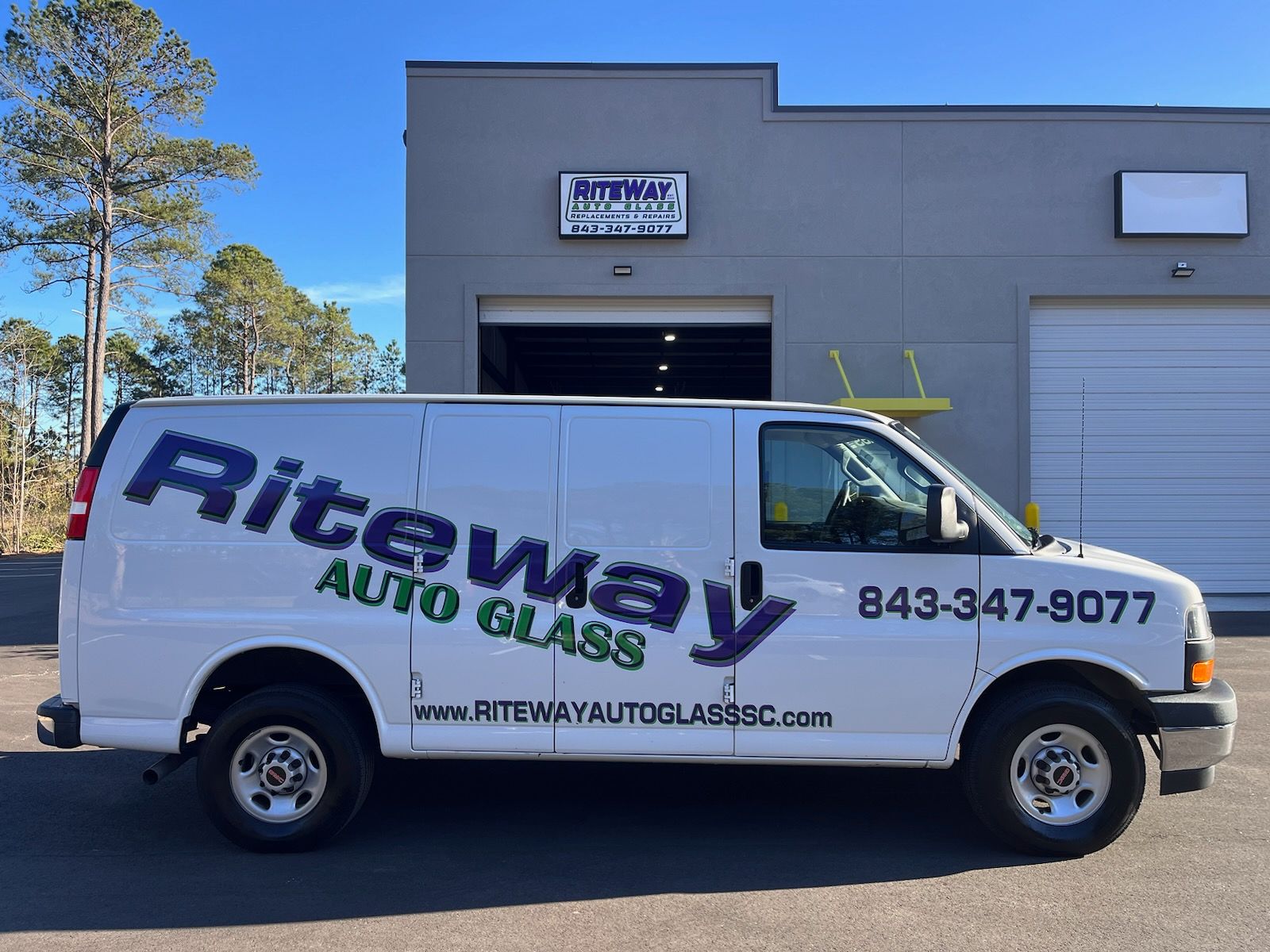 Certified Windshield & Auto Glass Repair in Conway, SC