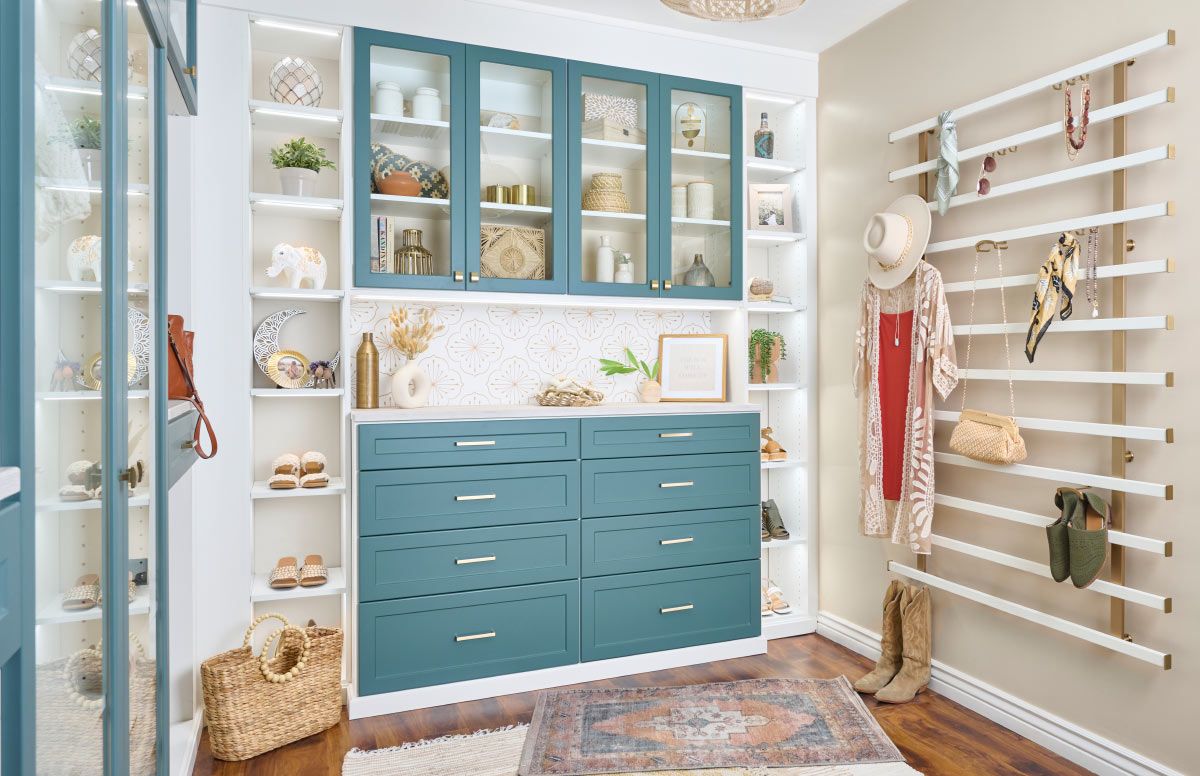 Auburn Hills, MI Walk-In Closets, Design & Installation