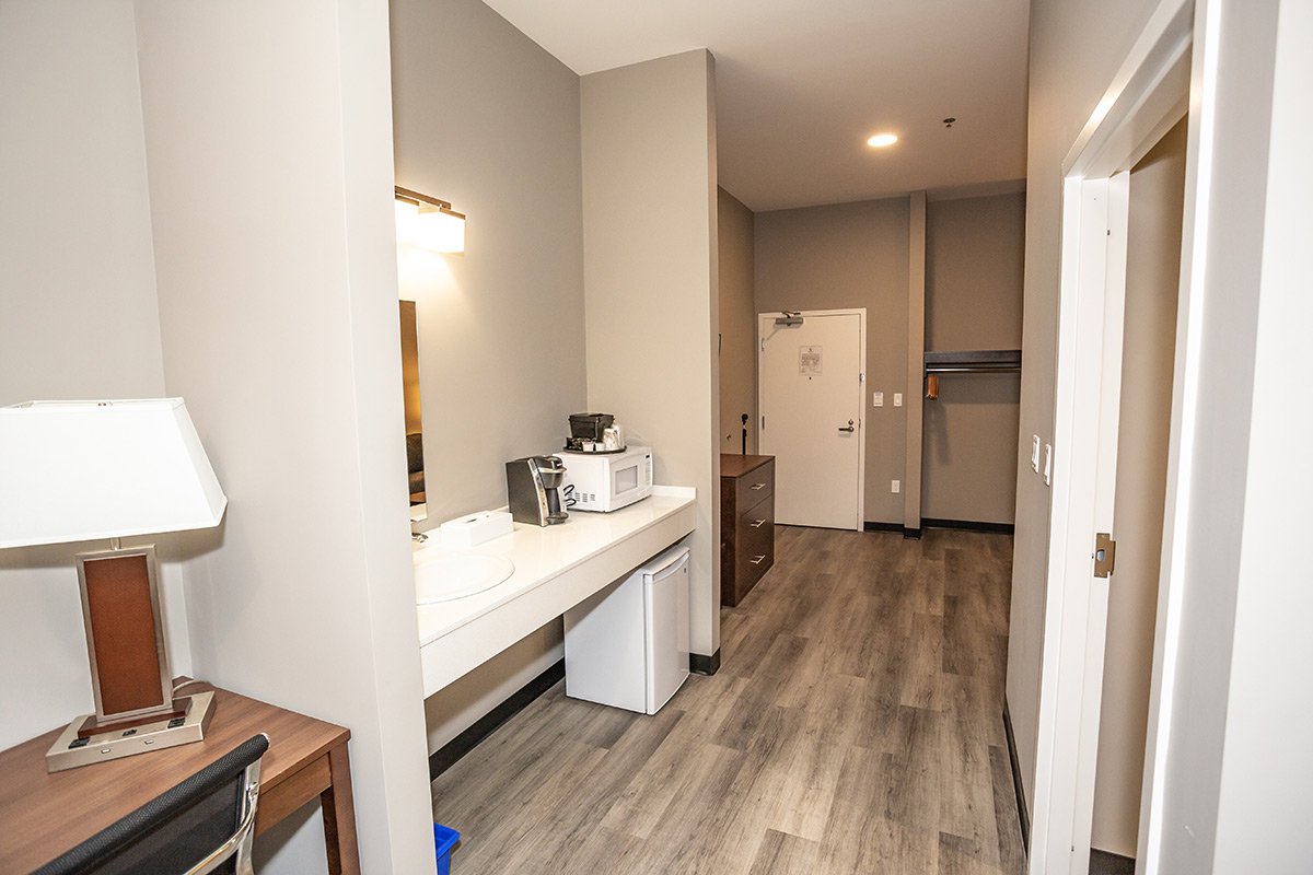 The Blue Crescent Hotels - Carman MB