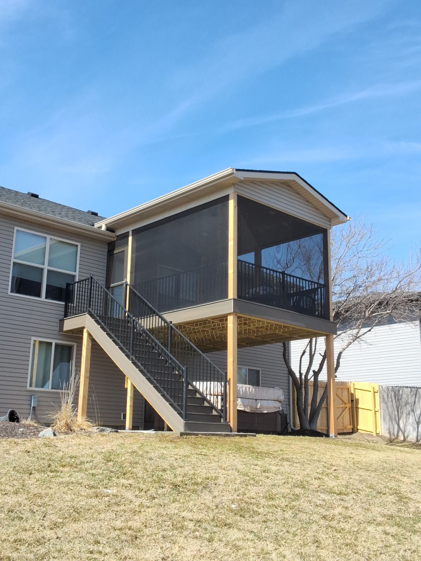 Lincoln Aluminum Deck Frame Builder, Cable Railing Install