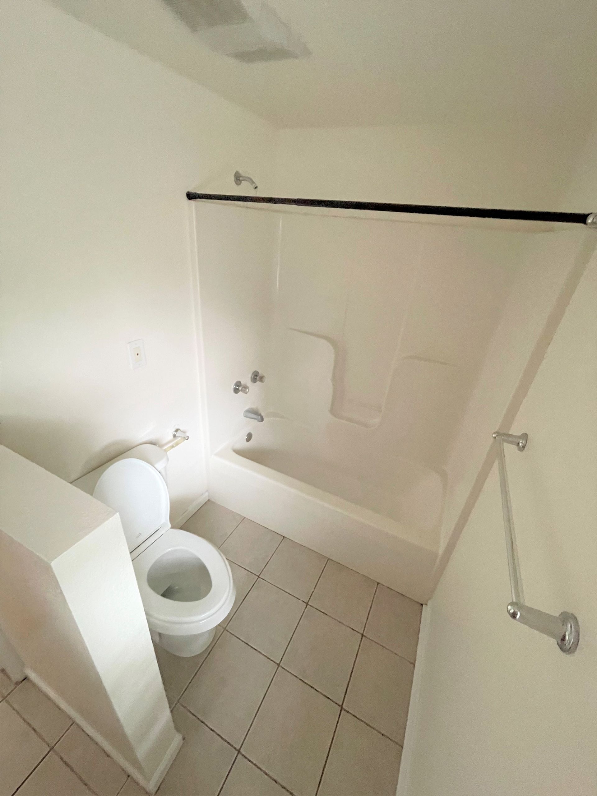 Photos of Tim Spitler Apartments 132.5