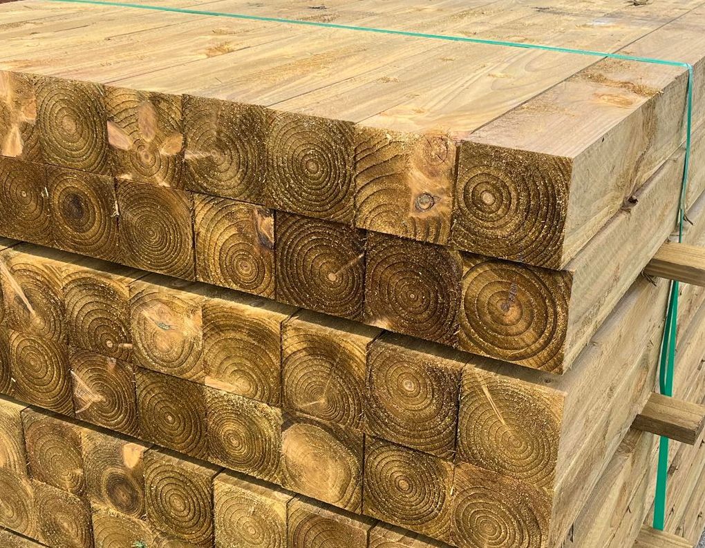 Wooden Posts | LawMac Fencing