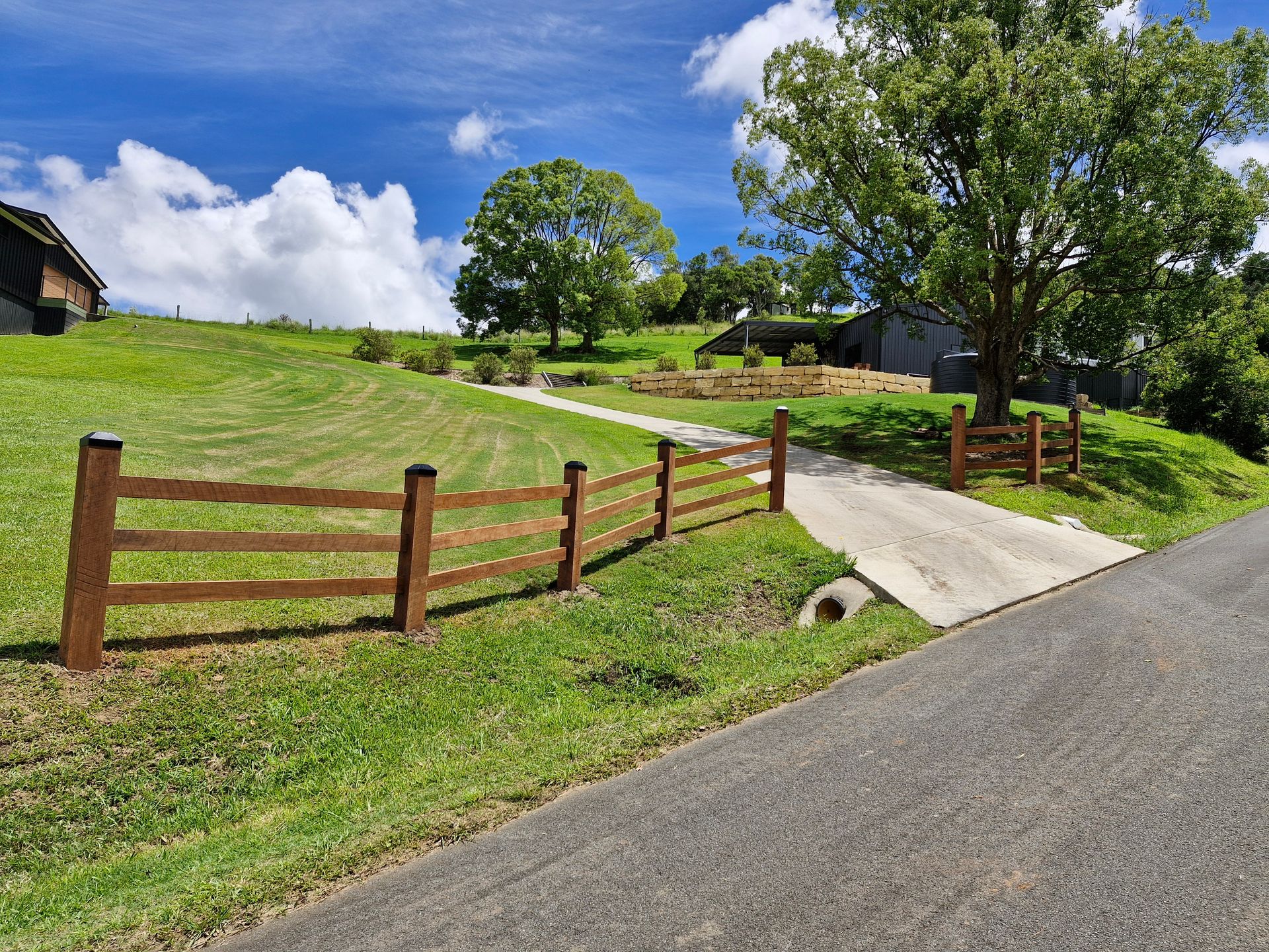 Fencing Contractors Sunshine Coast | John Stark Fencing