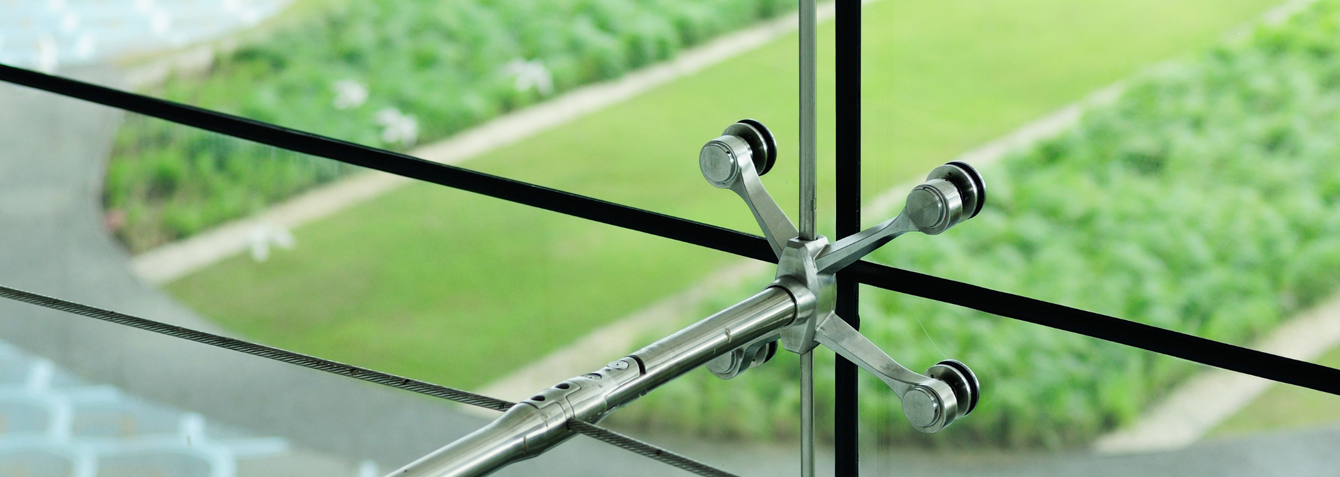 6 types of structural glass fixings explained