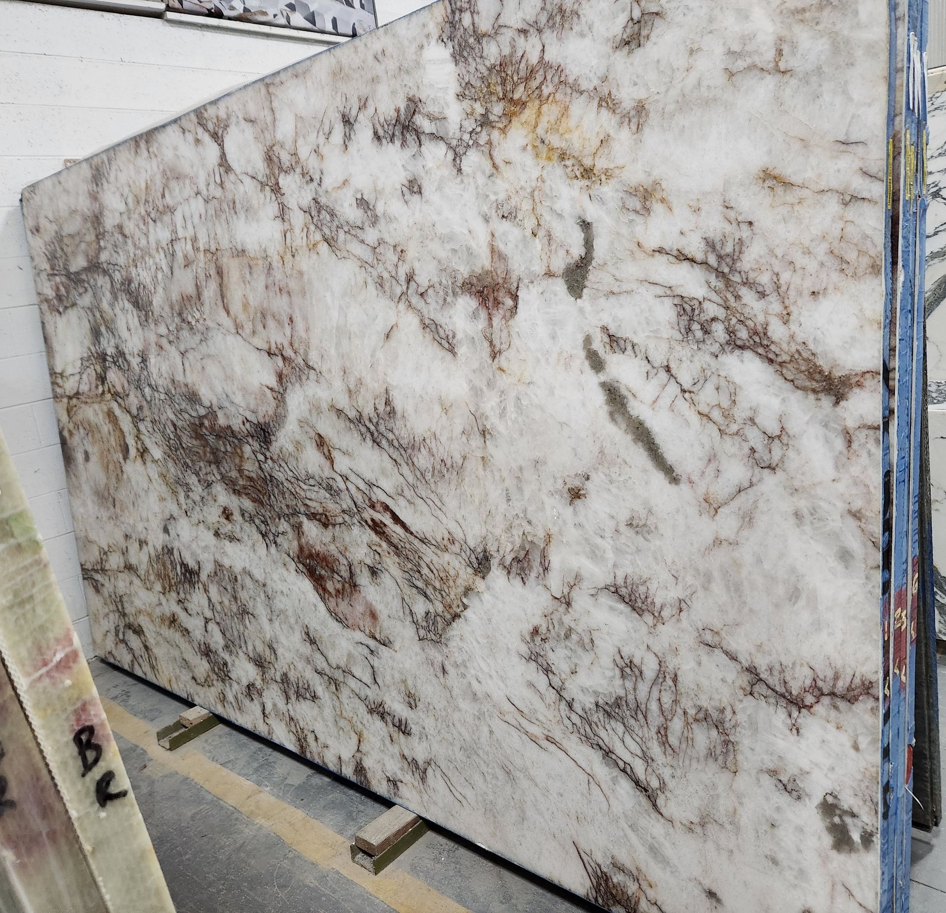 Quartzsite | Genesee Cut Stone & Marble