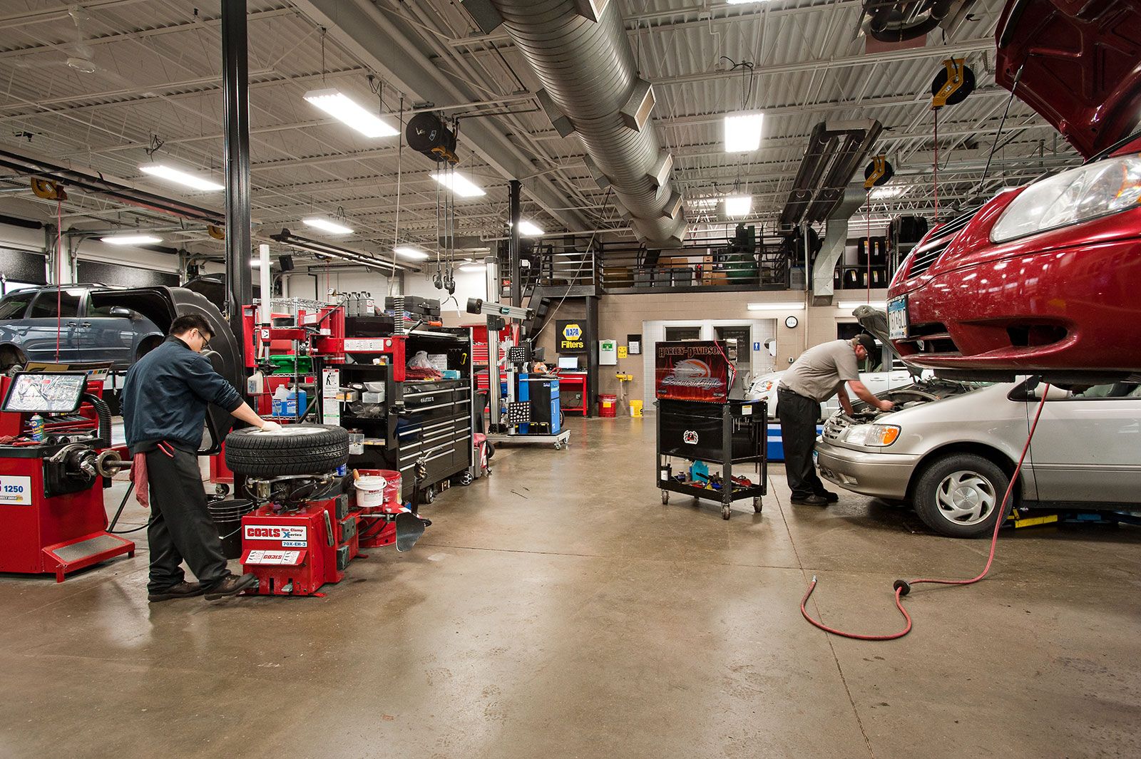 Photos - Babcock Auto Care