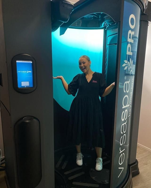Spray Tan Booth in Rockhampton | Erikka’s All Occasion Beauty