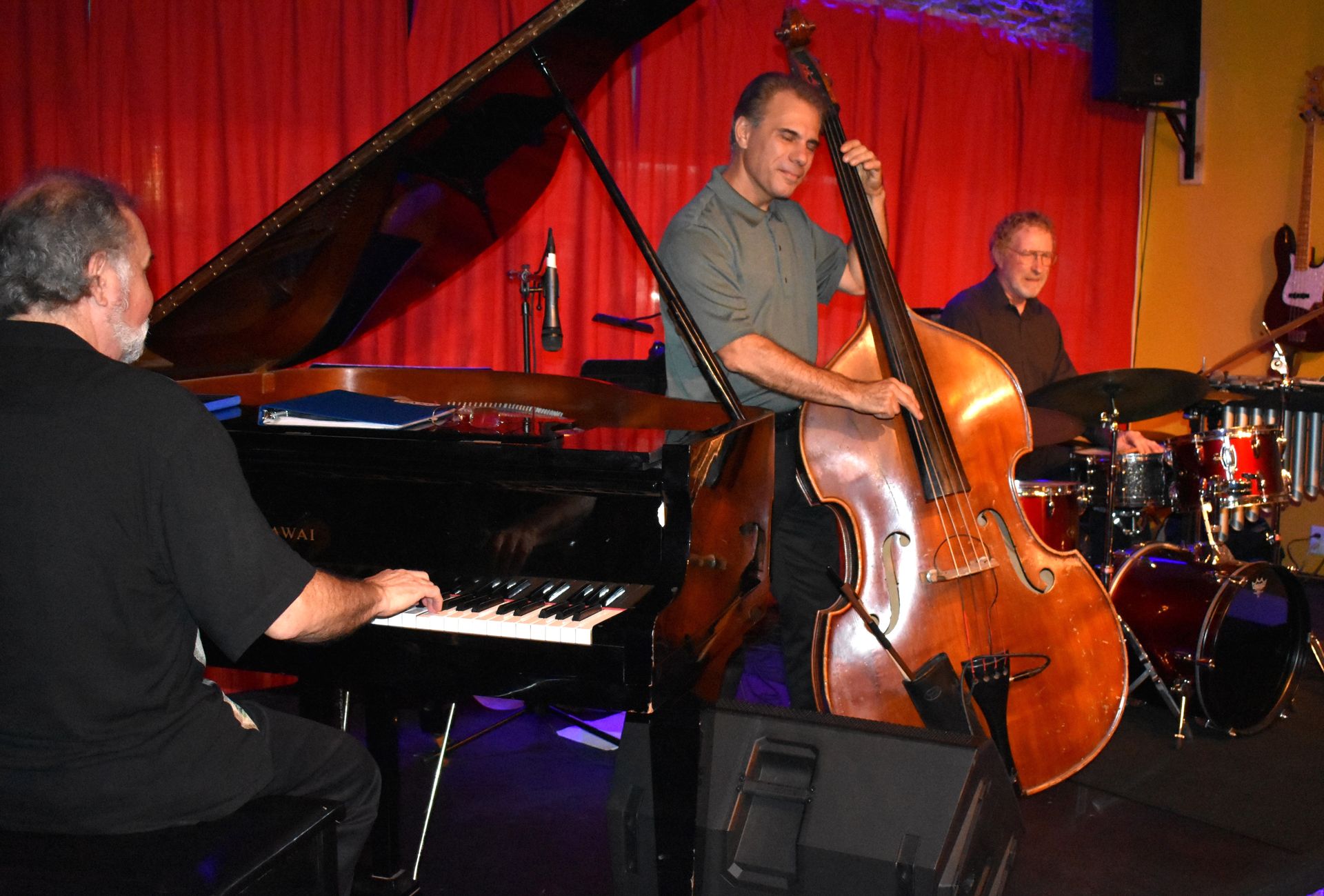 Gallery | All That Jazz Dinner and Live Music
