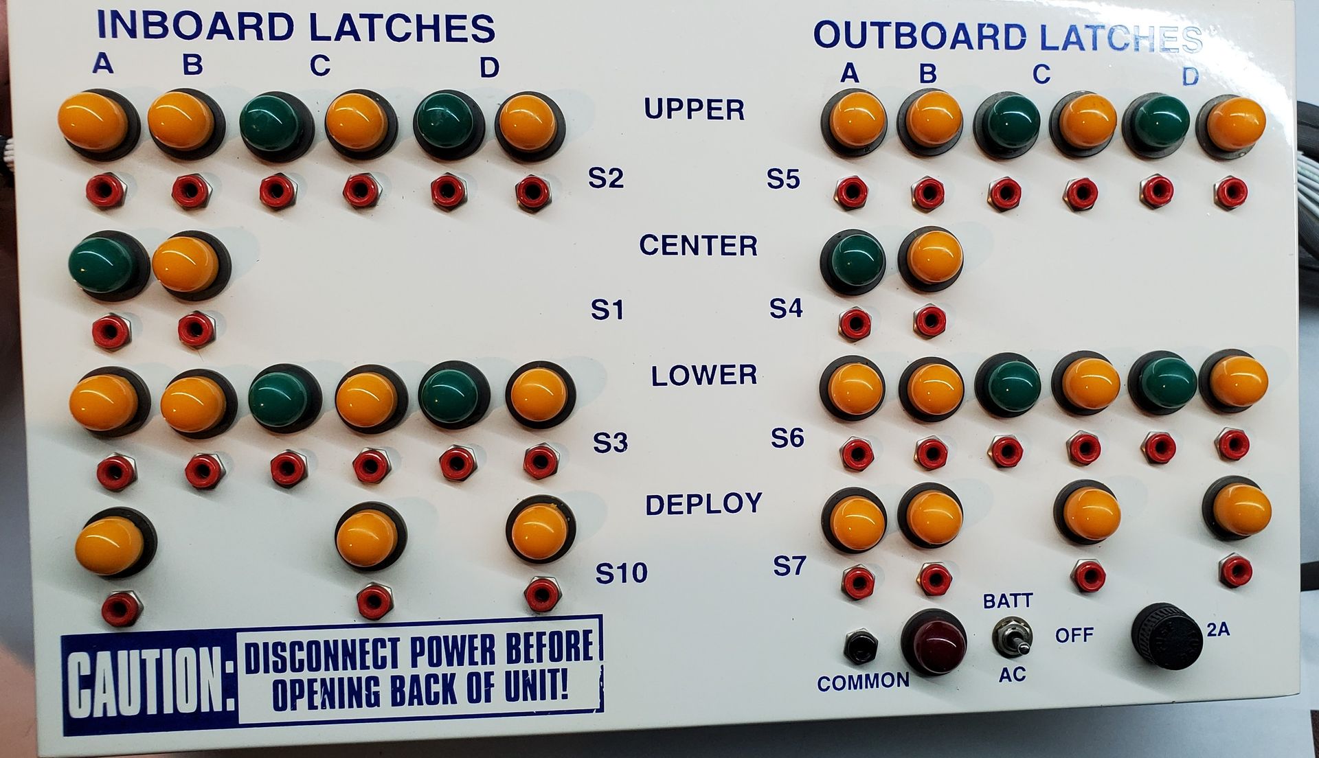Thrust Reverser Latch Switch/Harness Breakout Test Box
