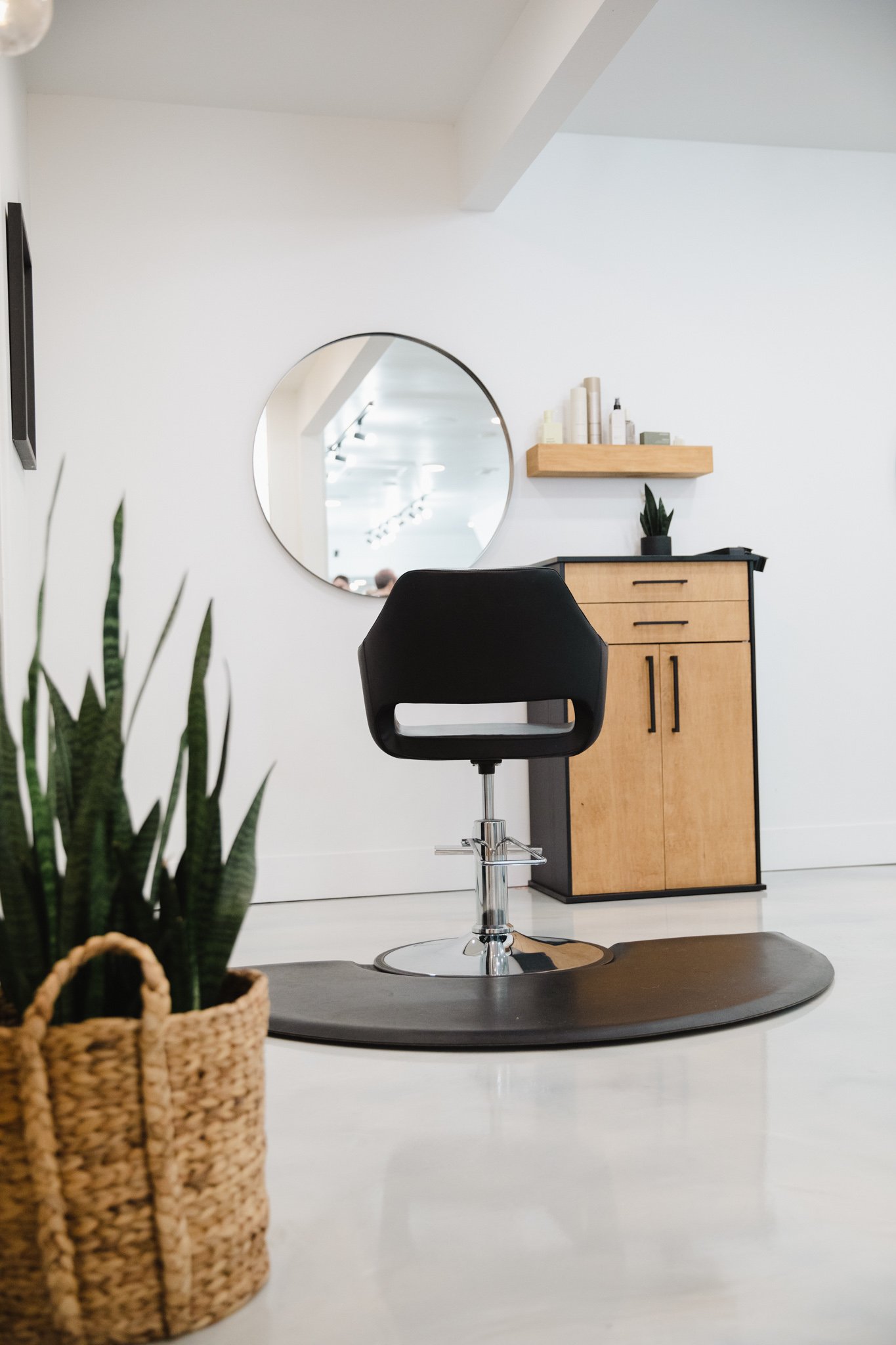 The Style Lounge Carlsbad | Luxury Spa & Boutique