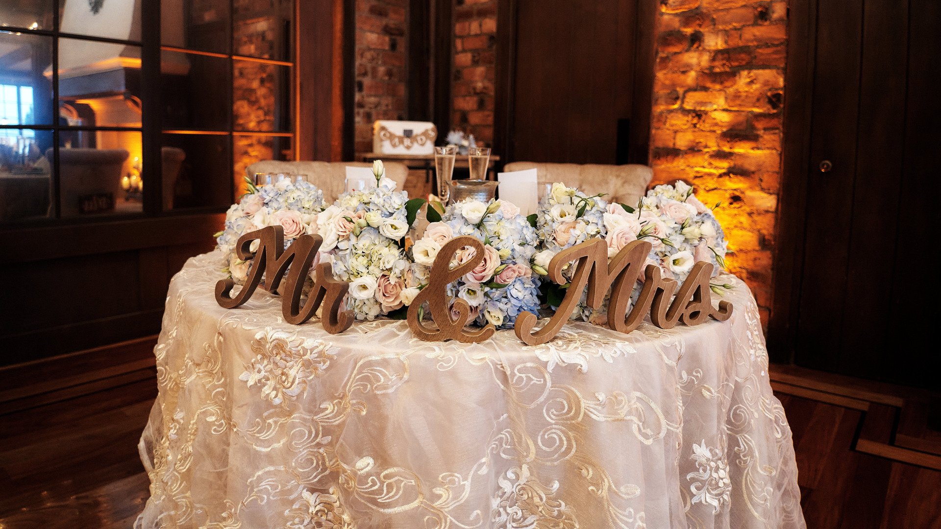 Bride & Groom Table | Riviera Waterfront Mansion