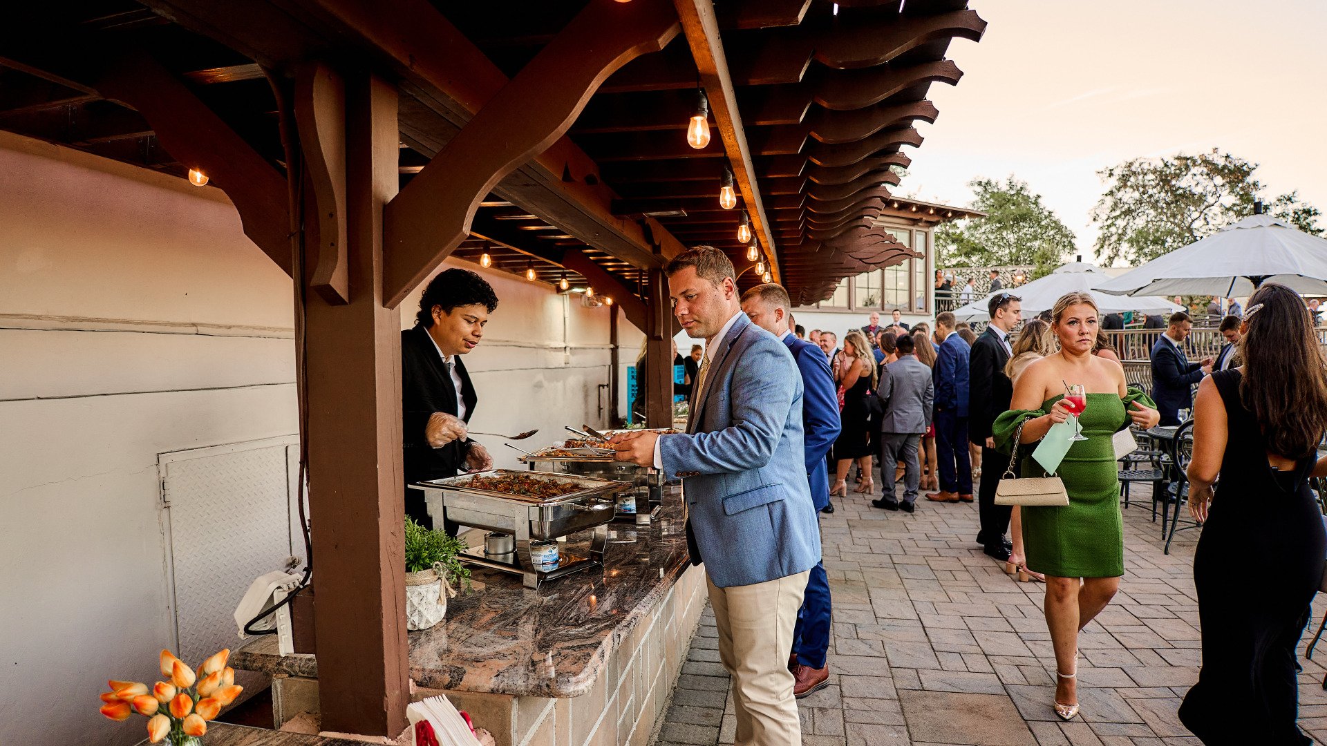 Outdoor Cocktail Hour | Riviera Waterfront Mansion | NY