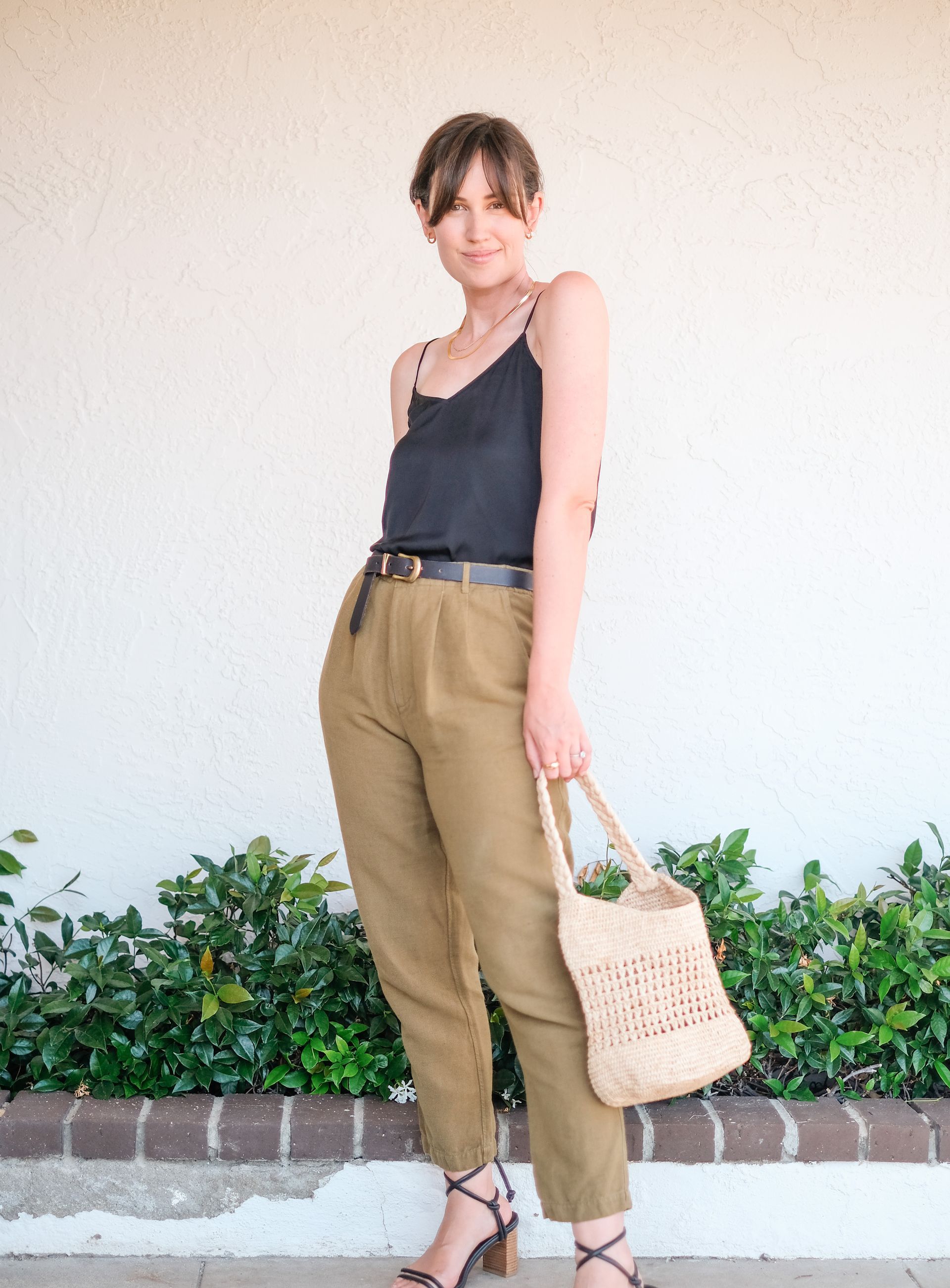 How to Build a European Summer Capsule