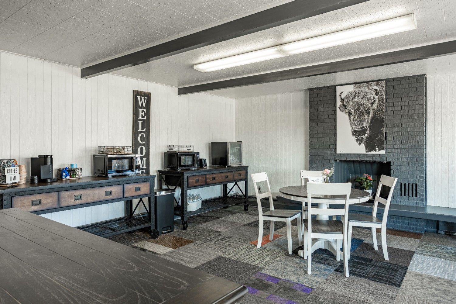 About us | Copperhead Lodge Anaconda, MT