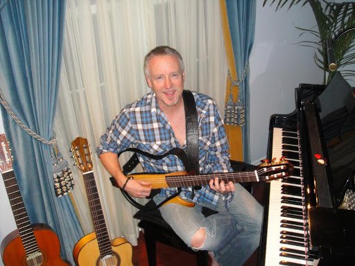 About - Chet Thompson Guitar