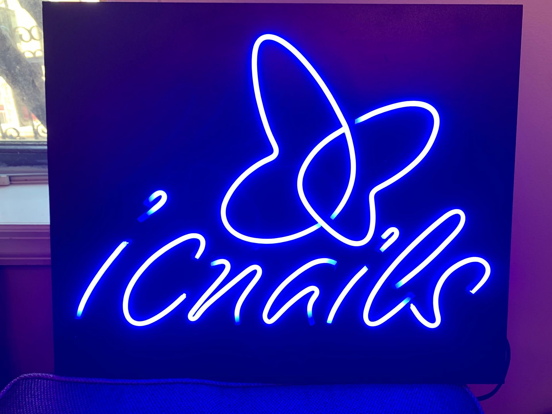 Neon Signs | Mia Prosigns