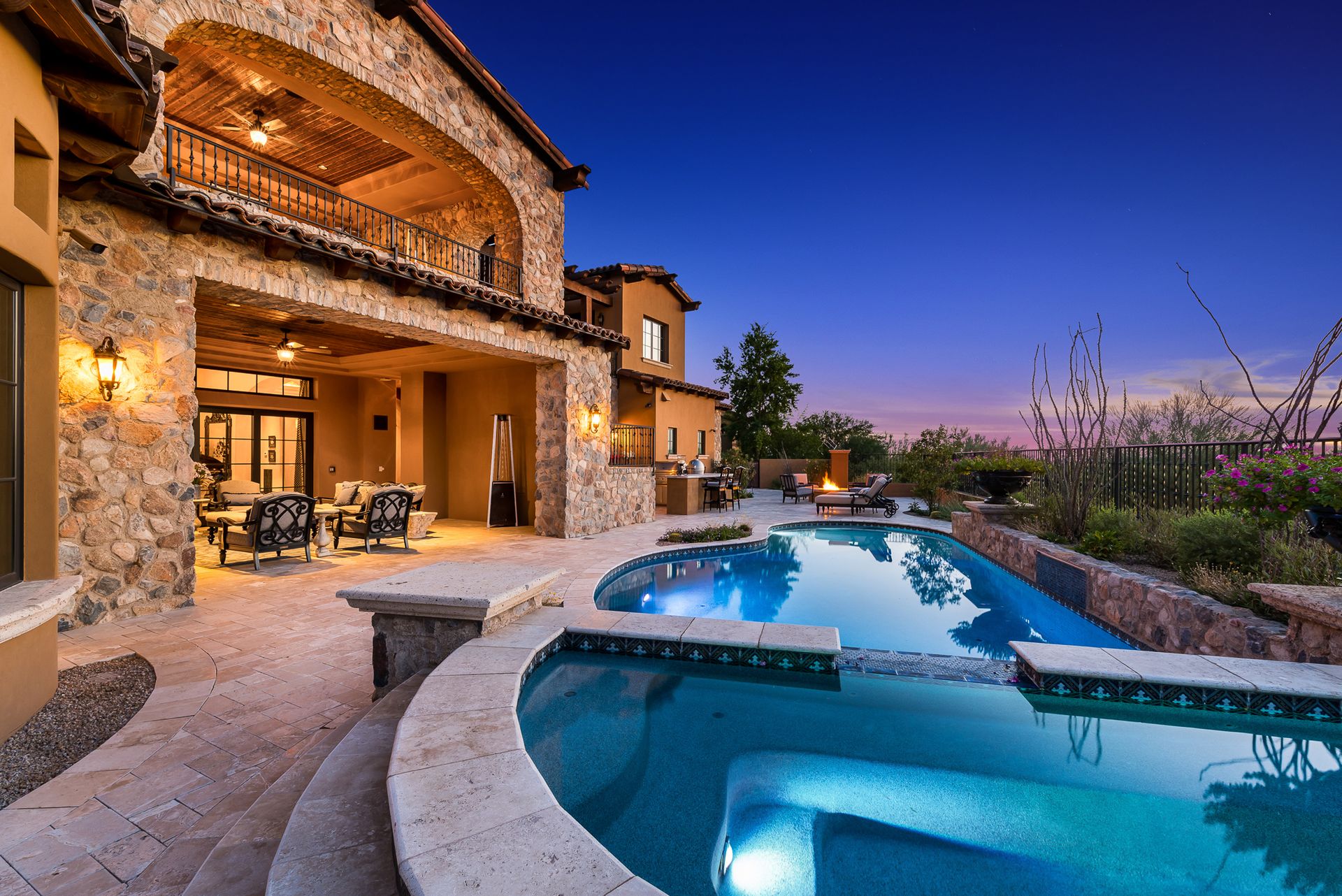 Italian Masterpiece - Fratantoni Luxury Estates