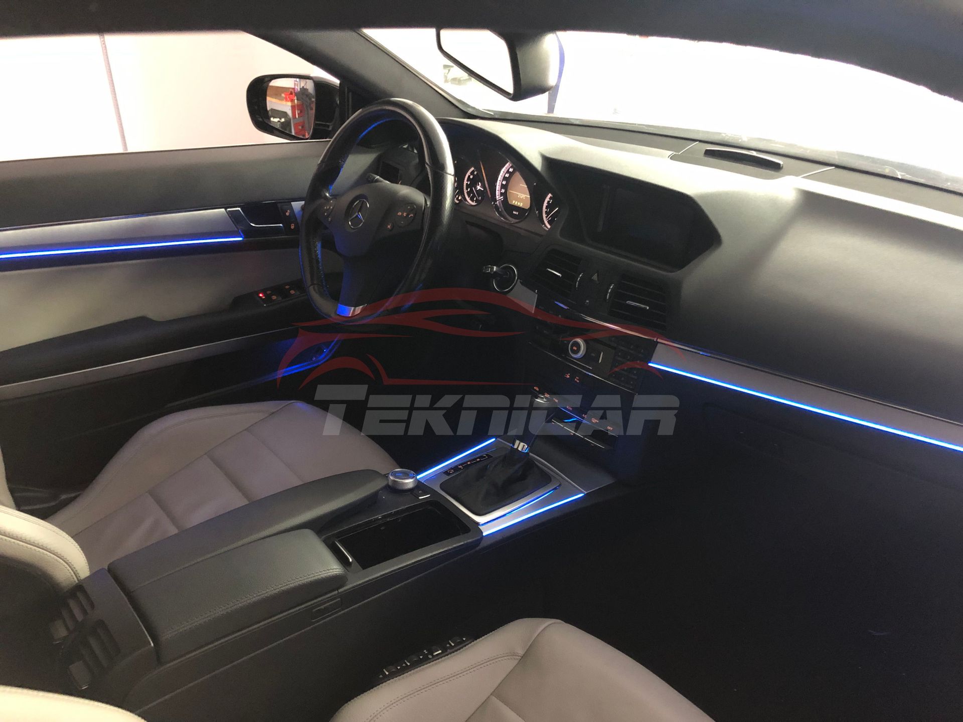 Iluminación ambiente Led Mercedes C W204 (2007-2014)