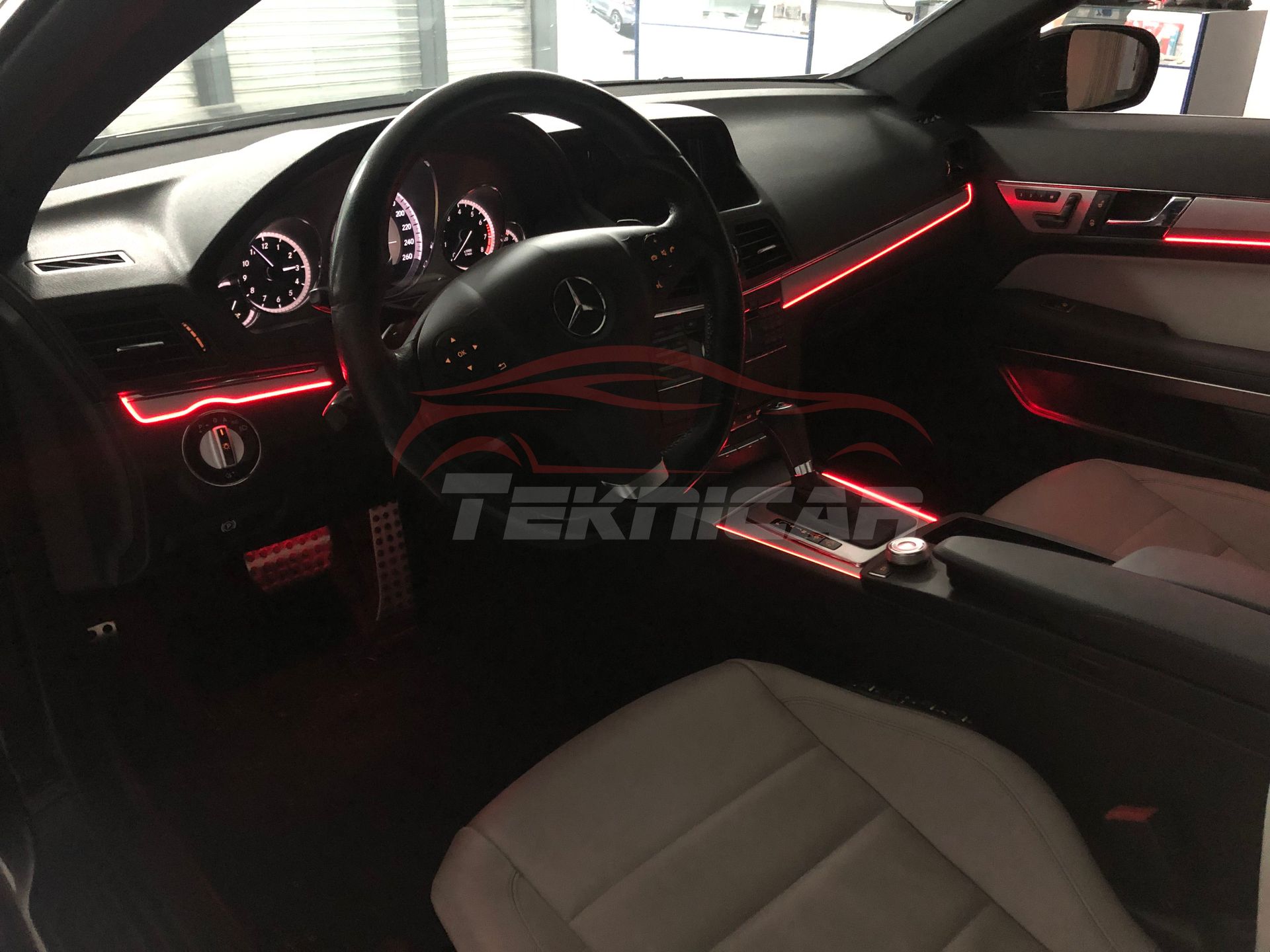 Iluminación ambiente Led Mercedes C W204 (2007-2014)