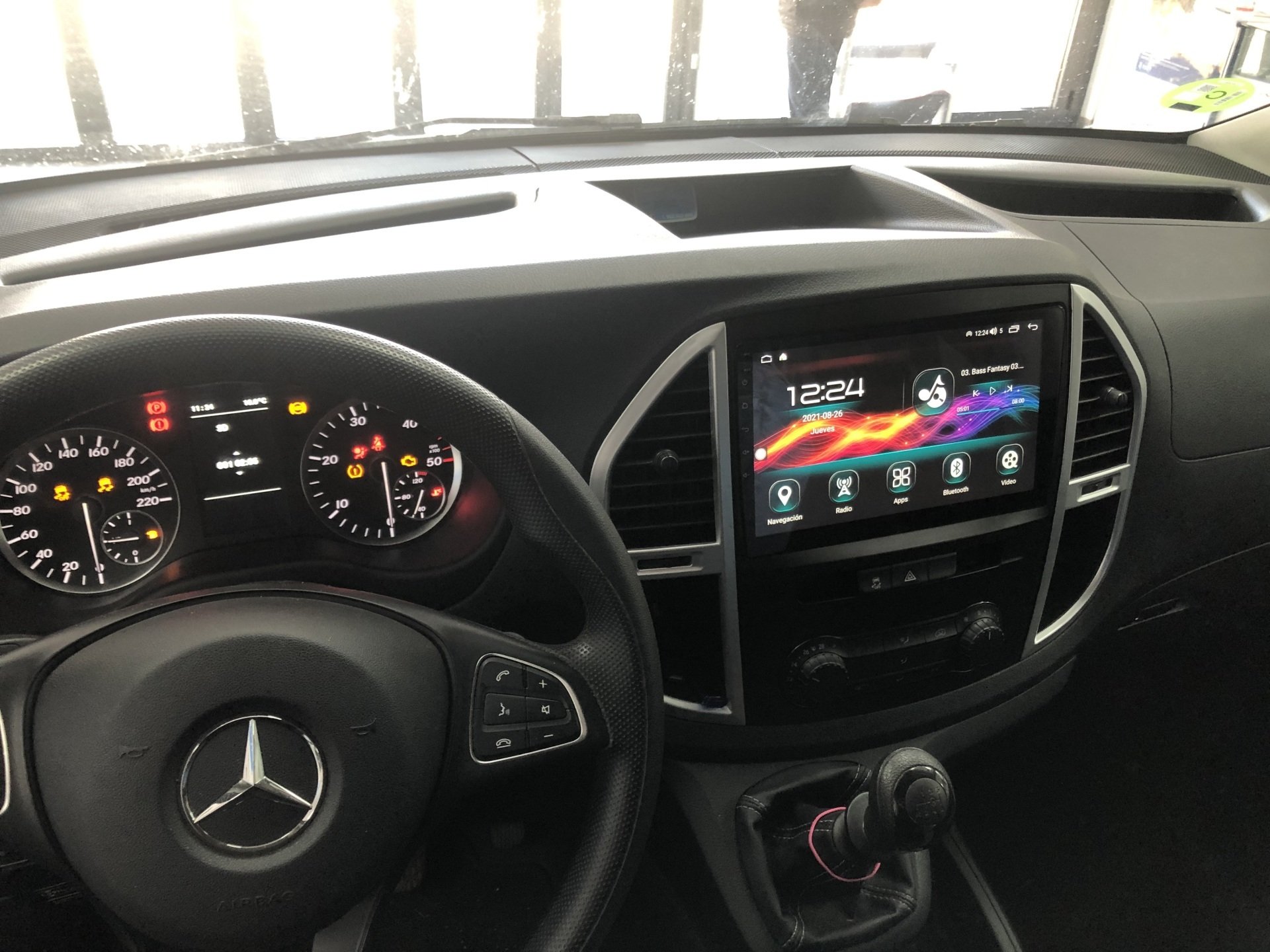 Pantalla android 10" Mercedes vito y Clase V W447