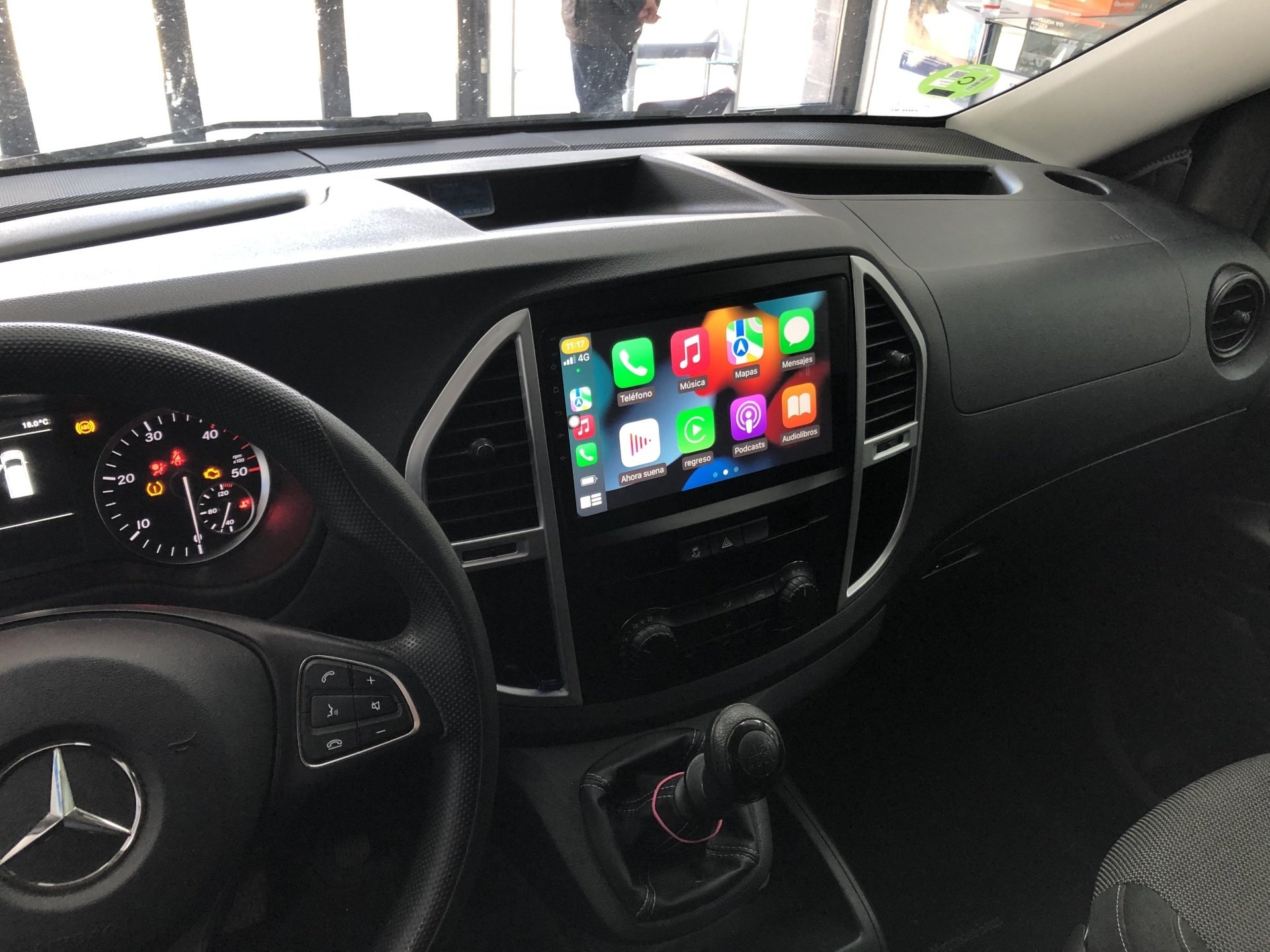 Pantalla android 10" Mercedes vito y Clase V W447