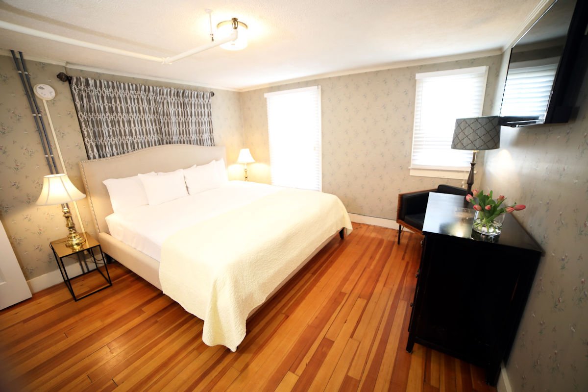 Rooms | The Kennebunk Inn | Coastal Maine