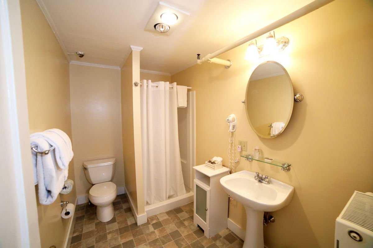 Rooms | The Kennebunk Inn | Coastal Maine