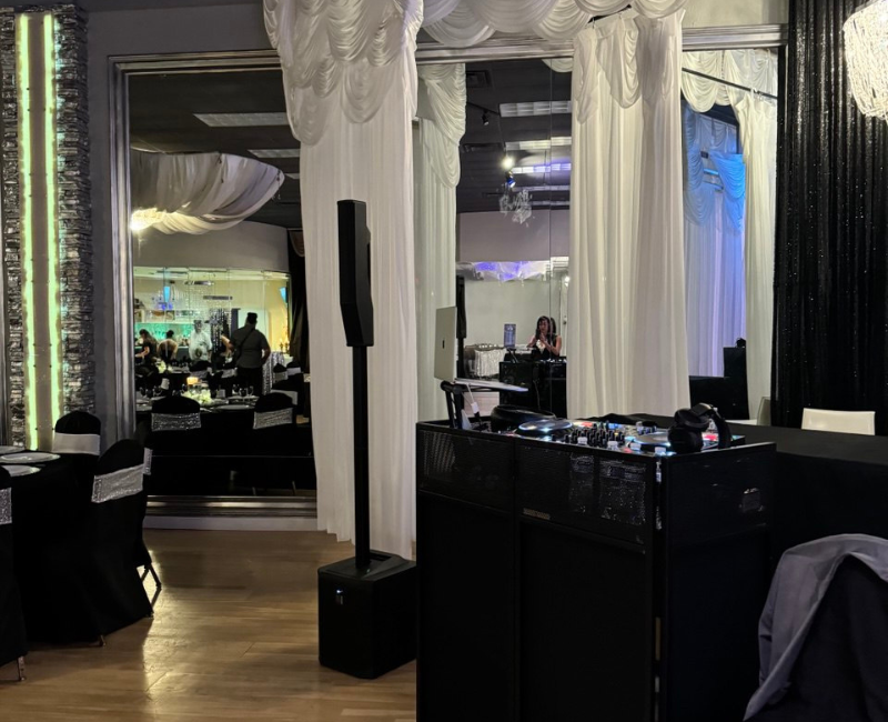 Graduation Event Venue Las Vegas | Royal Crystal