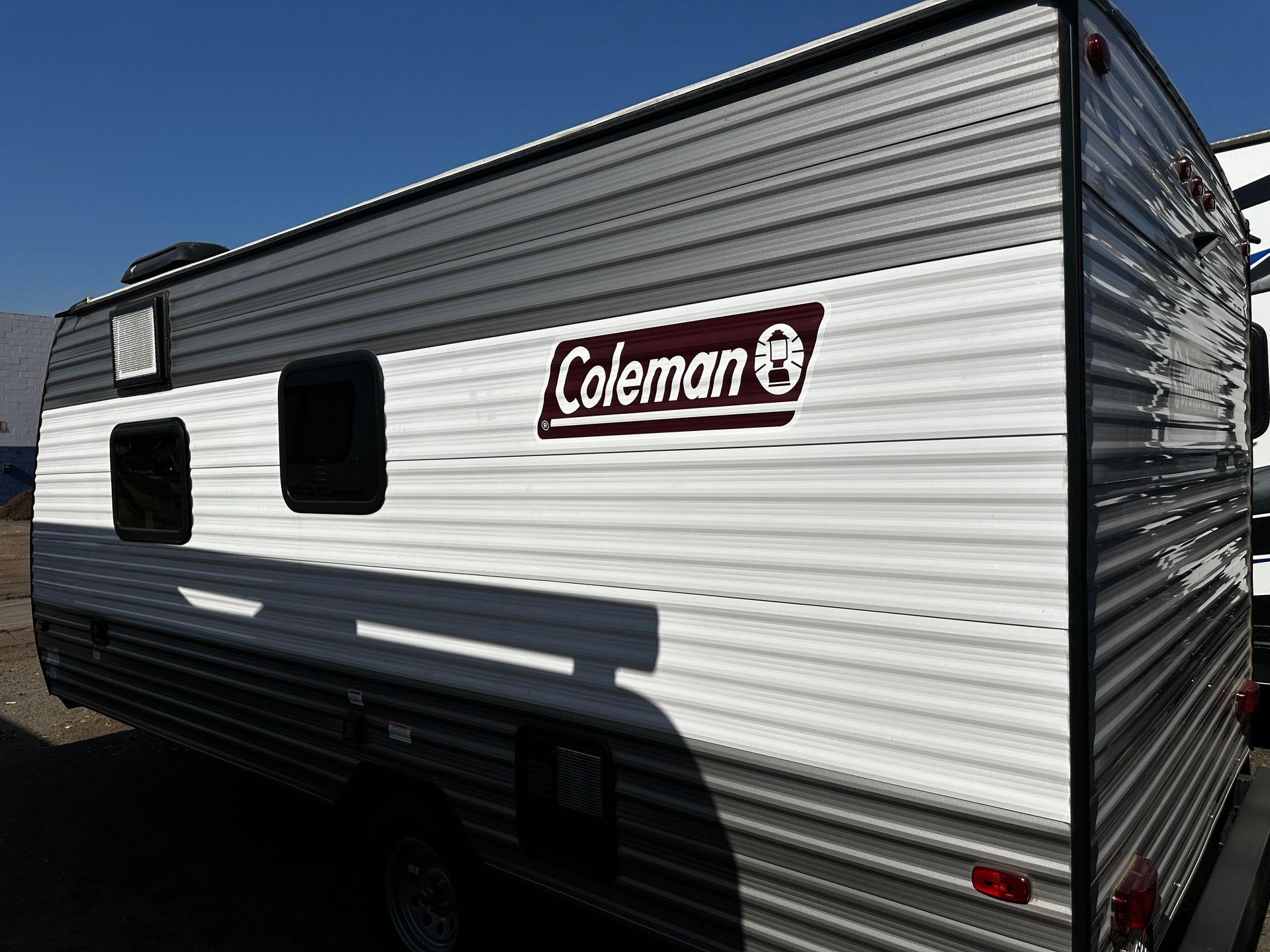 2024 Coleman Lantern LT 17R - $14,950