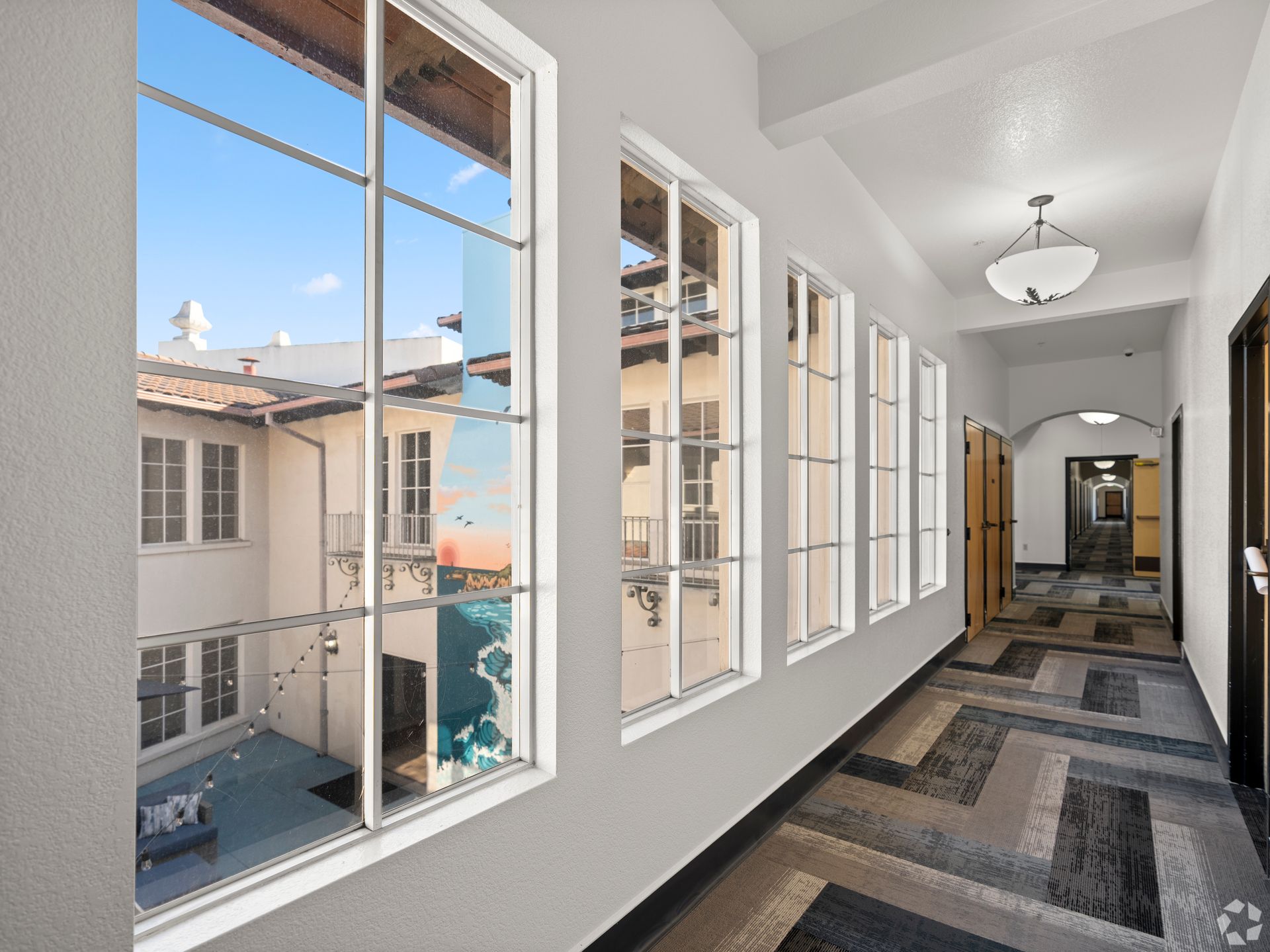 Home | St. George Apartments | Santa Cruz, CA