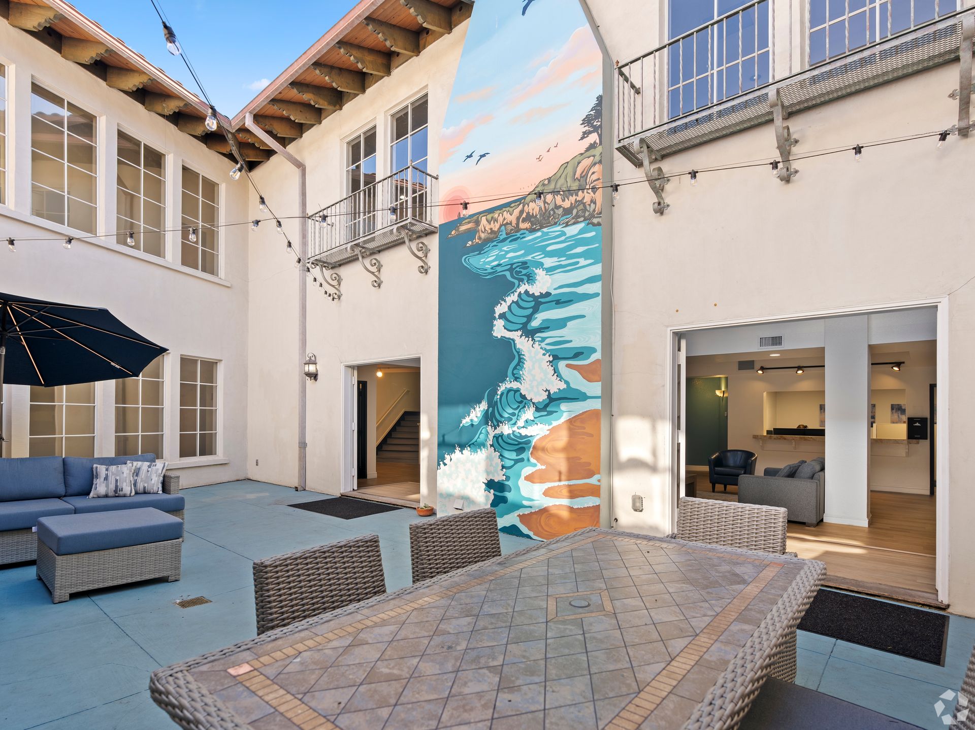 Home | St. George Apartments | Santa Cruz, CA