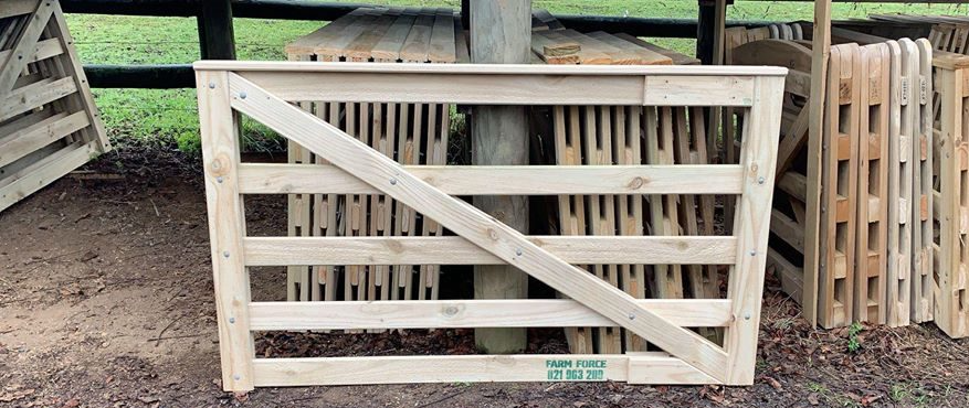 Wooden Gates, Auckland, Waikato | Farm Force