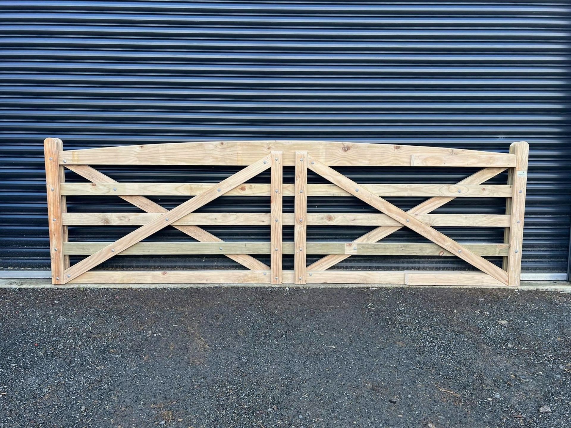 Wooden Gates, Auckland, Waikato | Farm Force