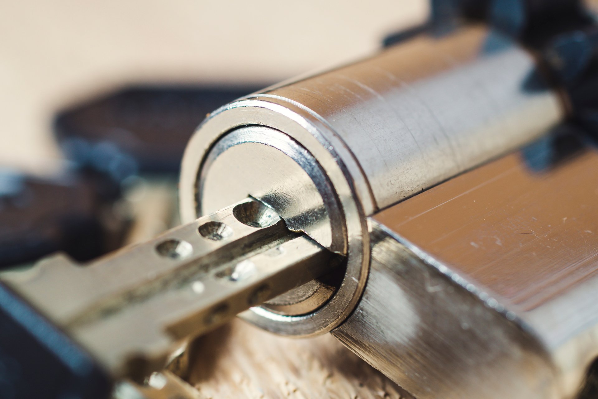 Locksmith - Lansing, MI - A&L Locksmith