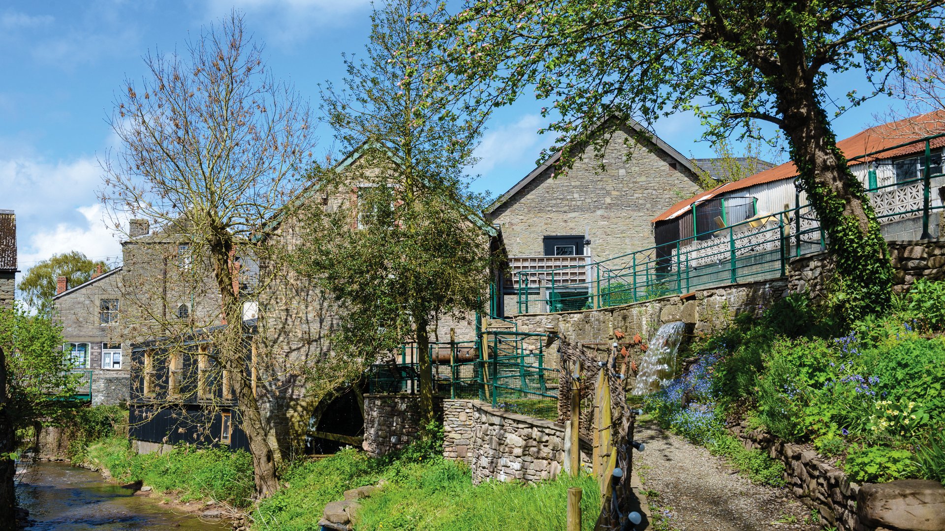 Talgarth Mill I Working Water Mill I Brecon Beacons